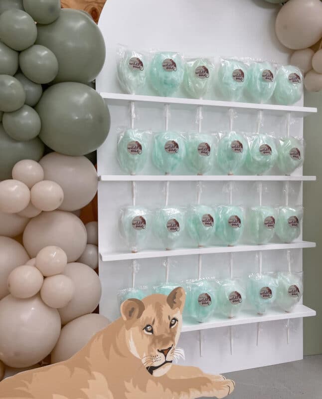 Candy Treat Wall - Magic Flowers Event Rentals | Event and Party Decors ...